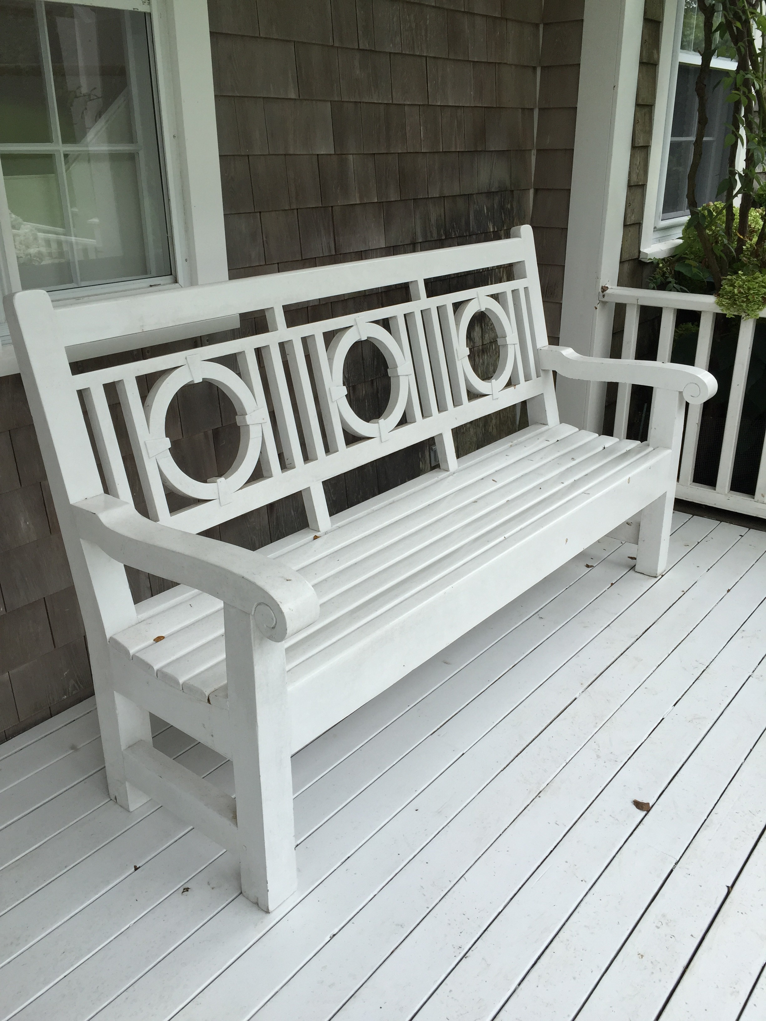 - Weatherend Style White Painted Bench - Rafael Osona Auctions ...