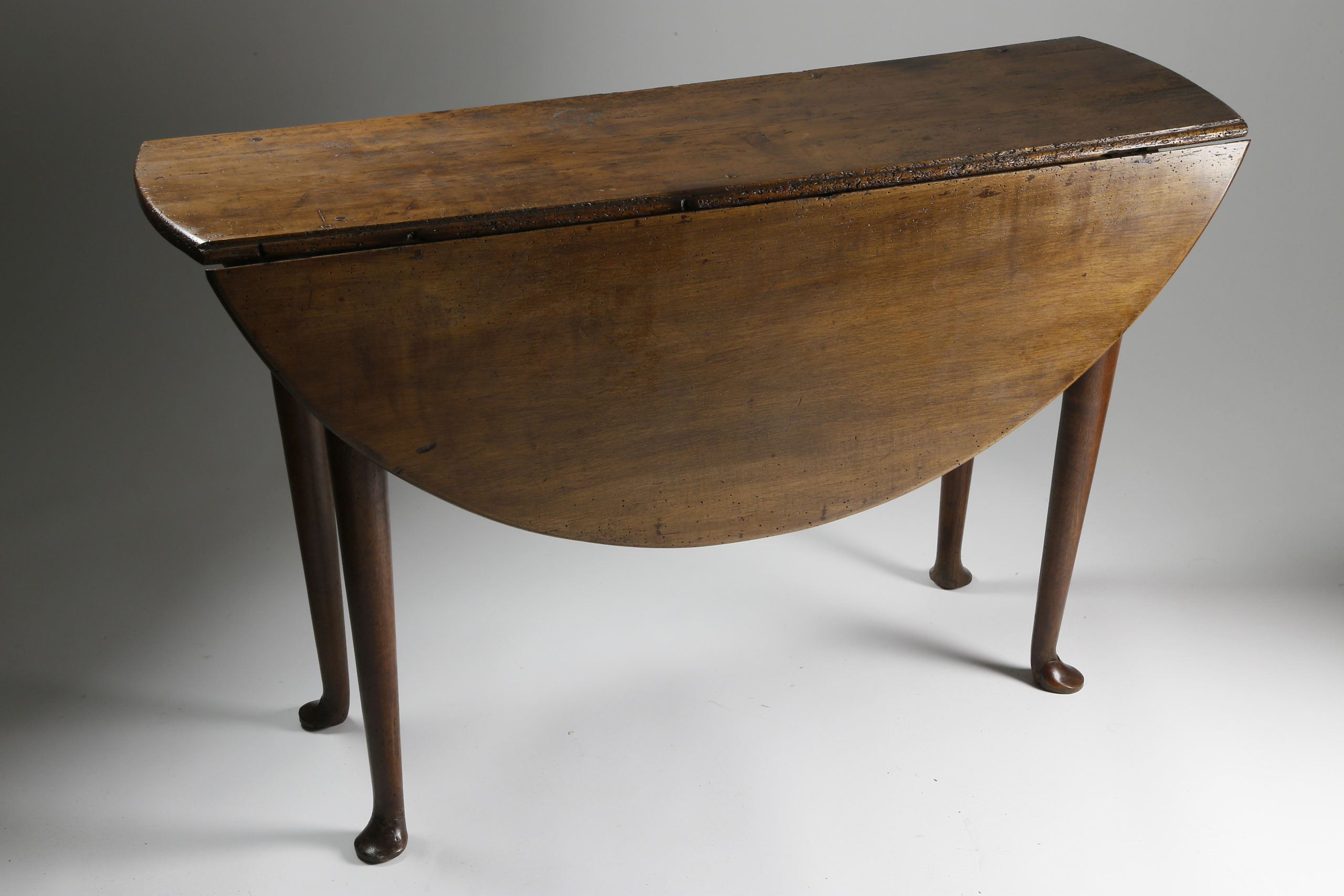 American Queen Anne Drop Leaf Table - American Queen Anne Walnut Drop Leaf Table, circa 1760 ...