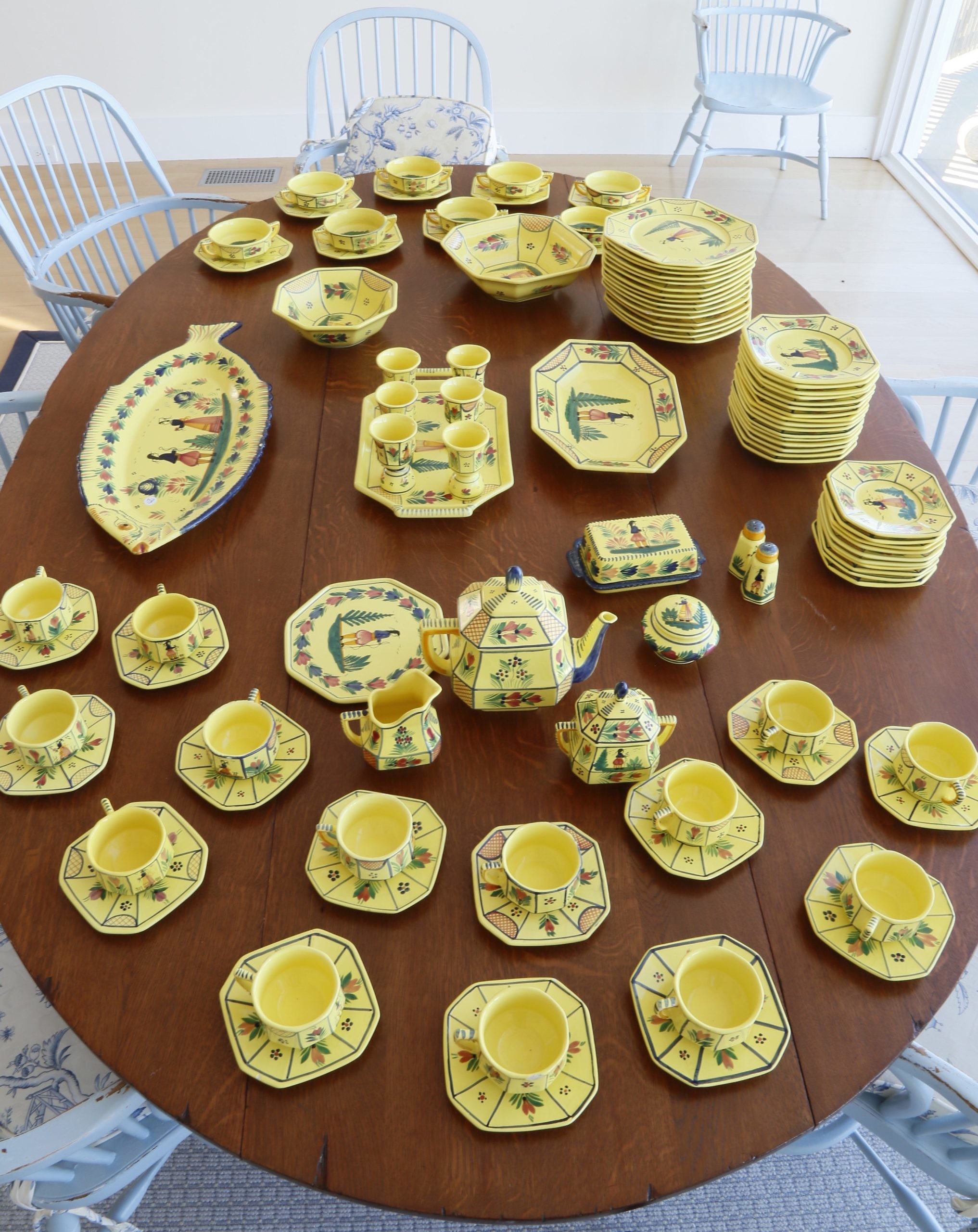 Henroit Quimper Yellow Dinner Service - 112 Piece Henroit Quimper ...