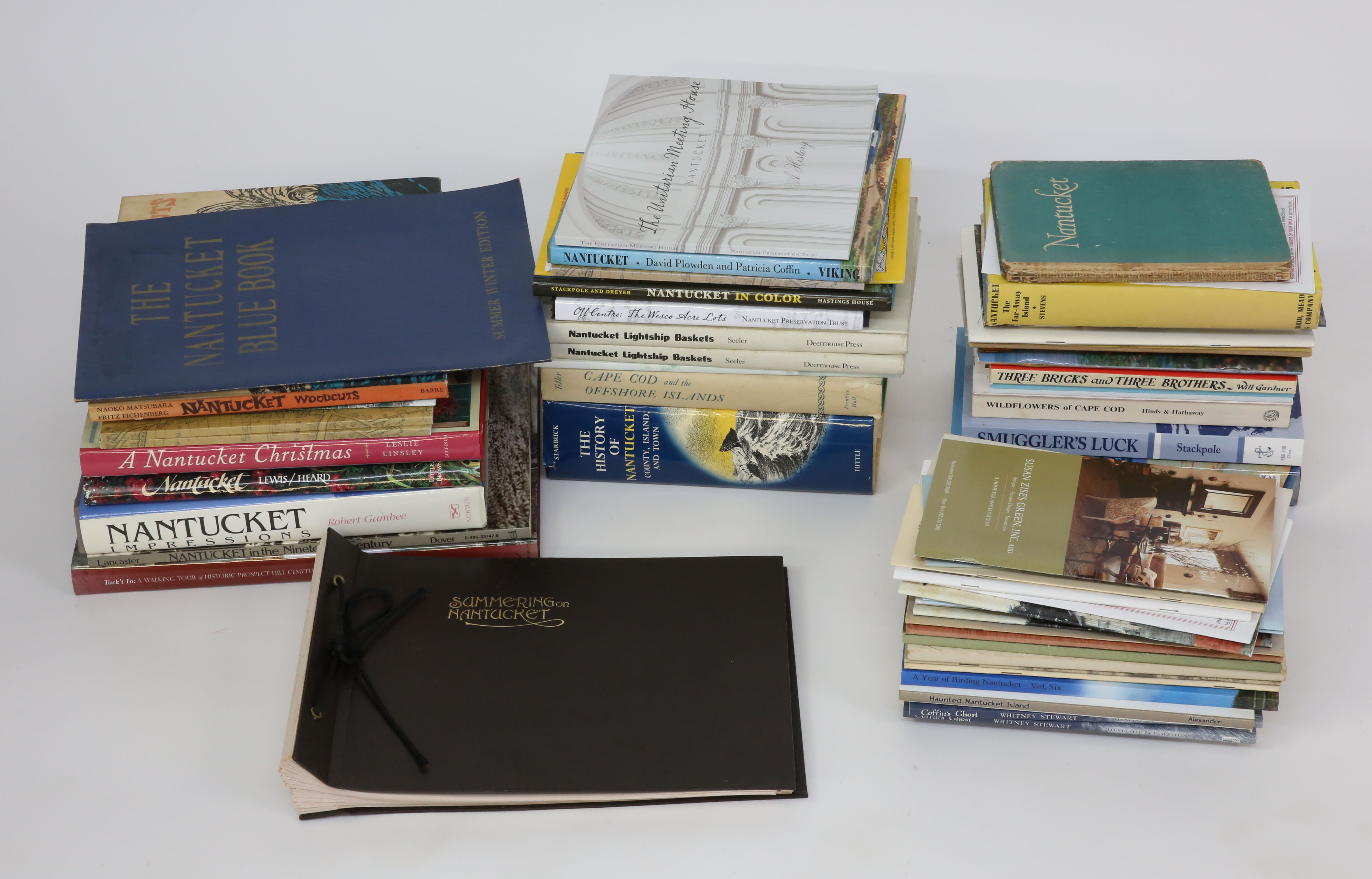 48 Assorted Lot of Nantucket Books and Pamphlets - Assortment of ...