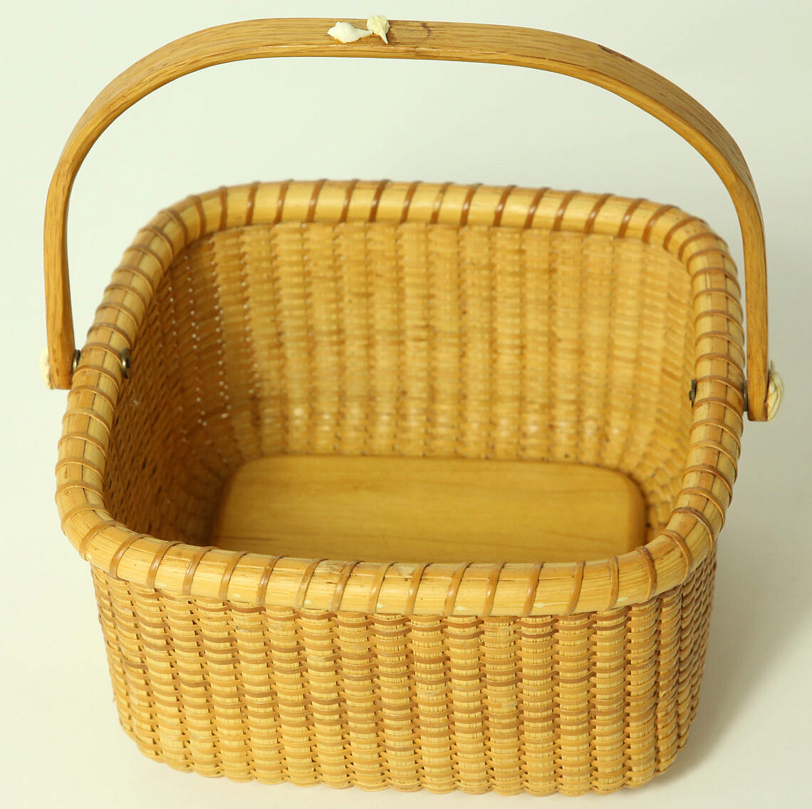 Peter Finch Nantucket Basket Circa 2000 square form with swing handle ...