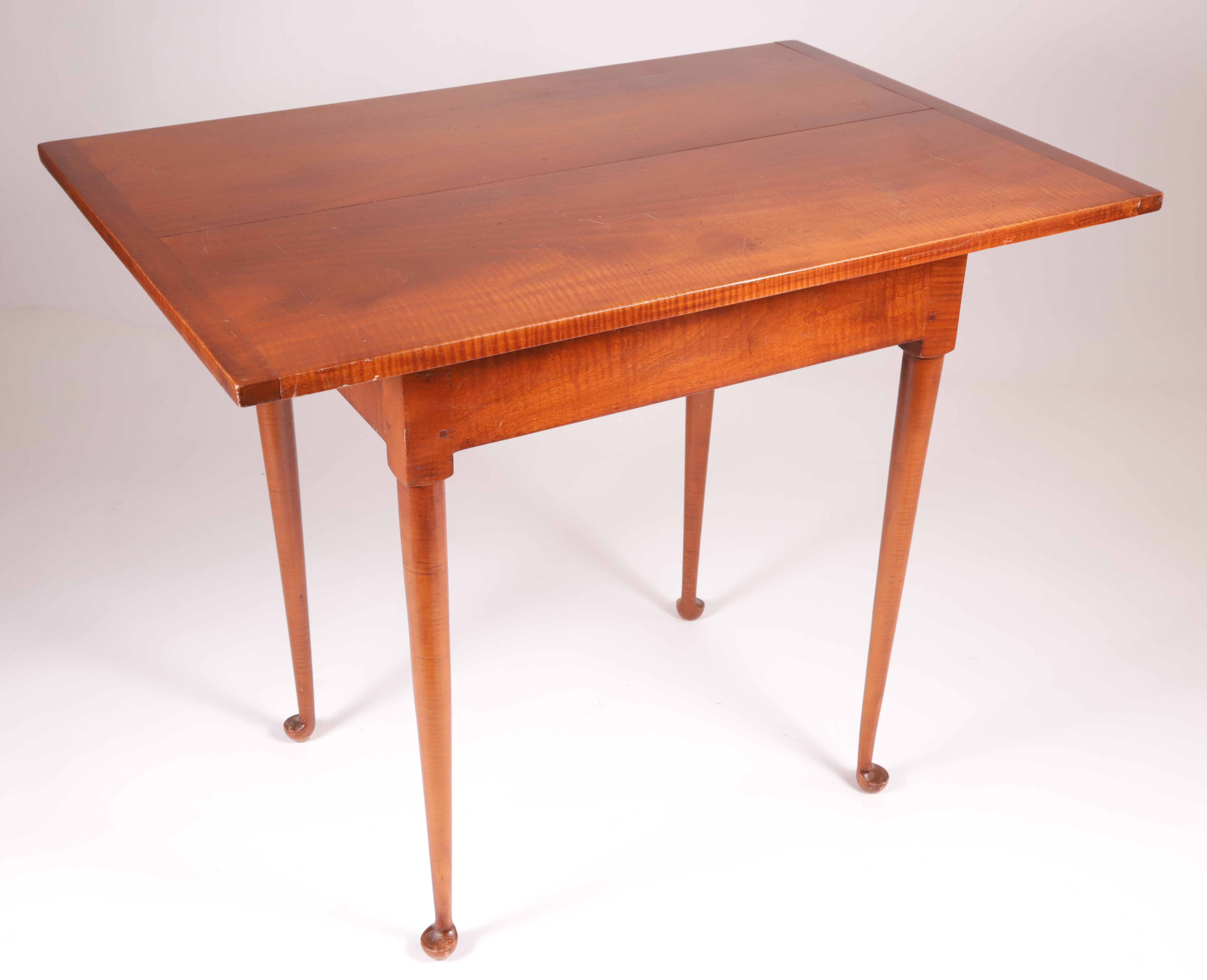 David Smith Queen Anne Style Maple Tea Table Late 20th Century - David ...