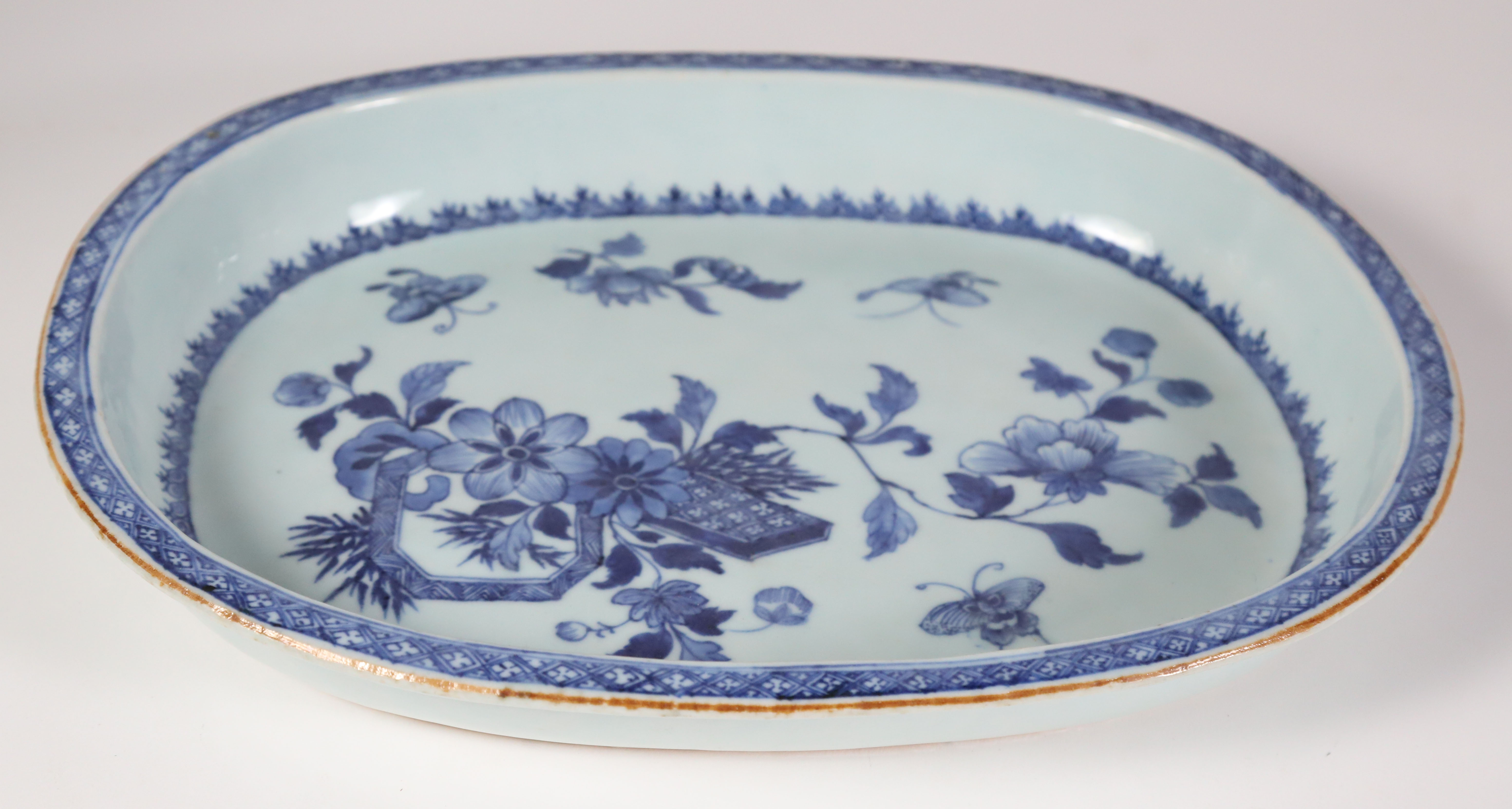 Canton Blue and White Oval Pie Platter 19th Century - Chinese Export ...