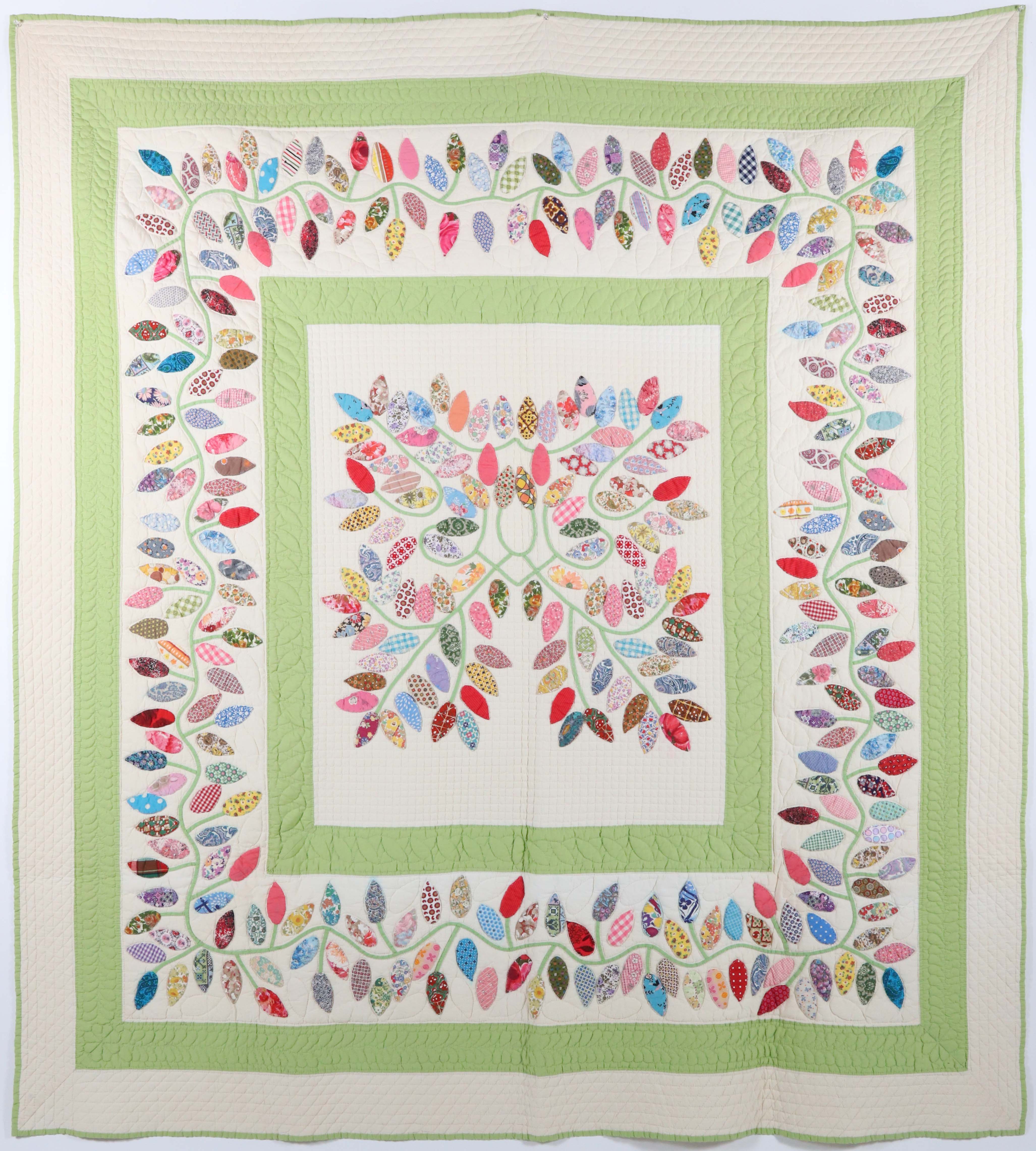Vintage "Green Vine" Patchwork Quilt circa 1930s - Vintage "Green Vine ...