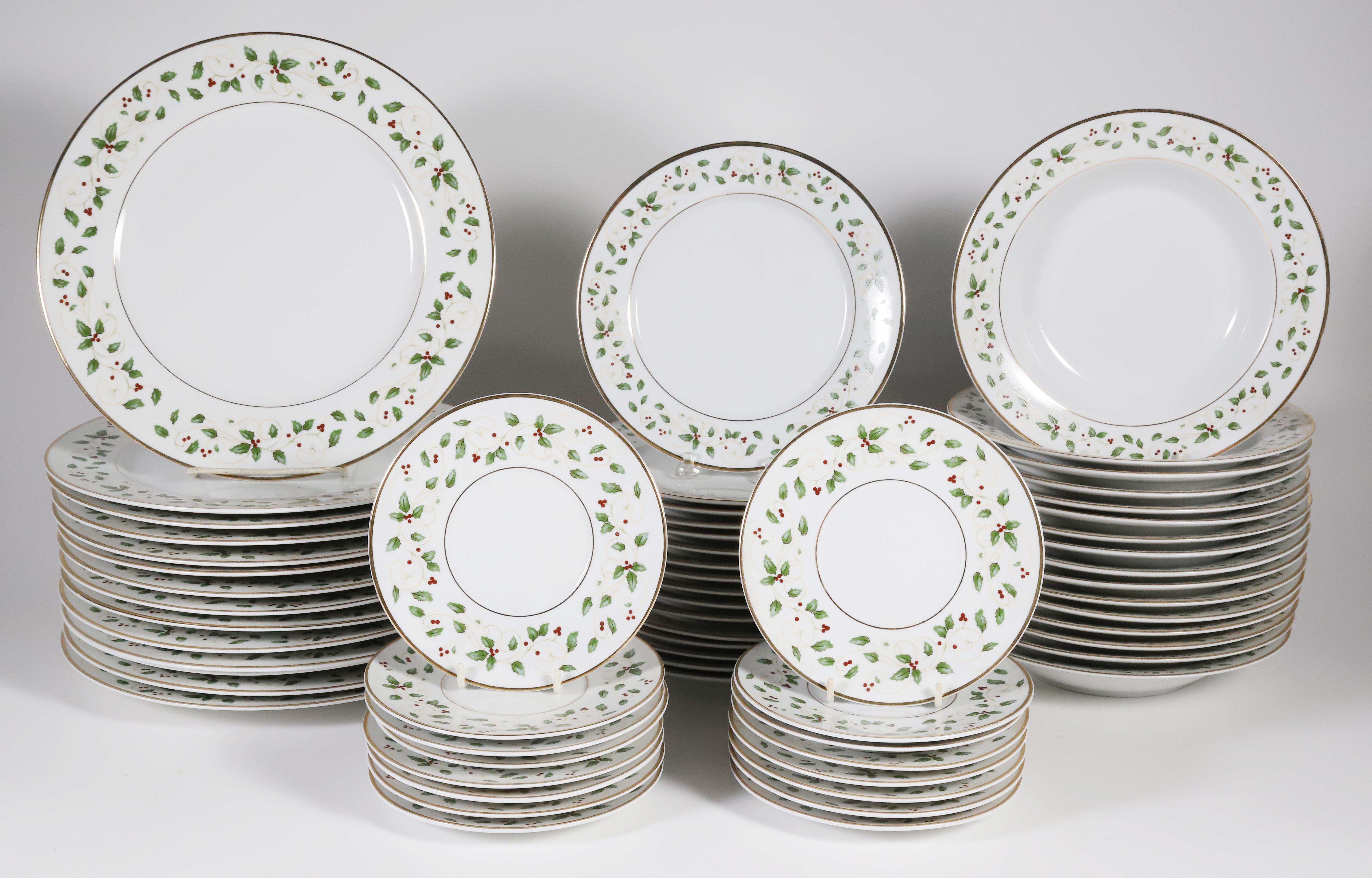 Set of Wallace "Holiday Vine" Pattern Porcelain Dinner Service - Rafael ...