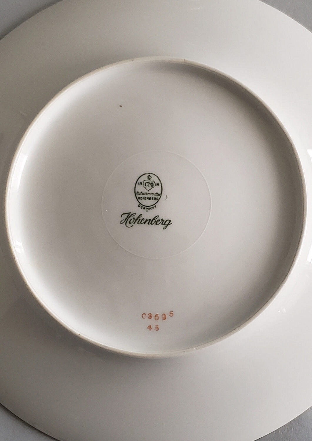 Hutschenreuther Hohenberg German Dinner Plates - Set of Six ...