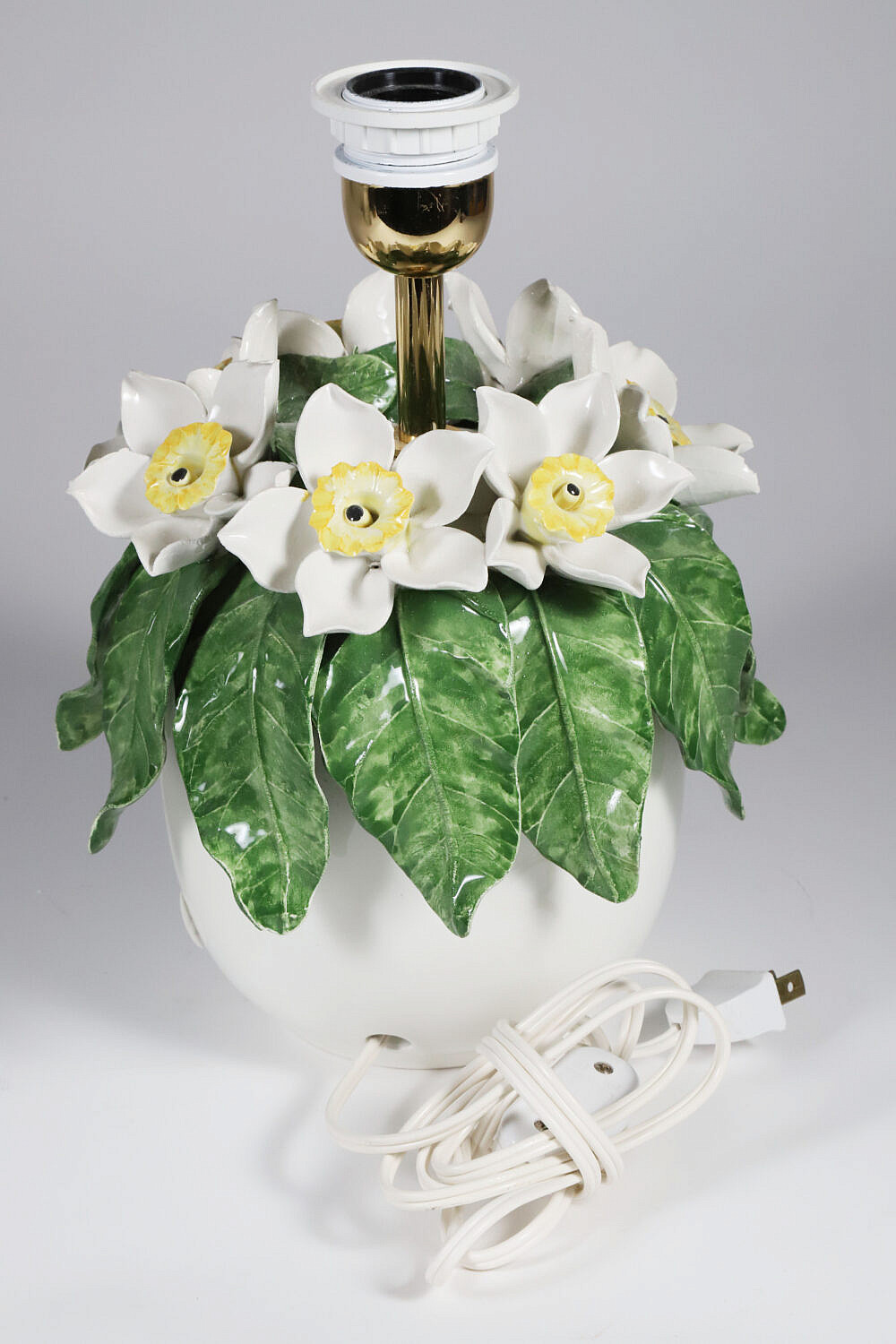 Contemporary Ceramic Daffodil Lamp - Contemporary Ceramic Daffodil Lamp ...
