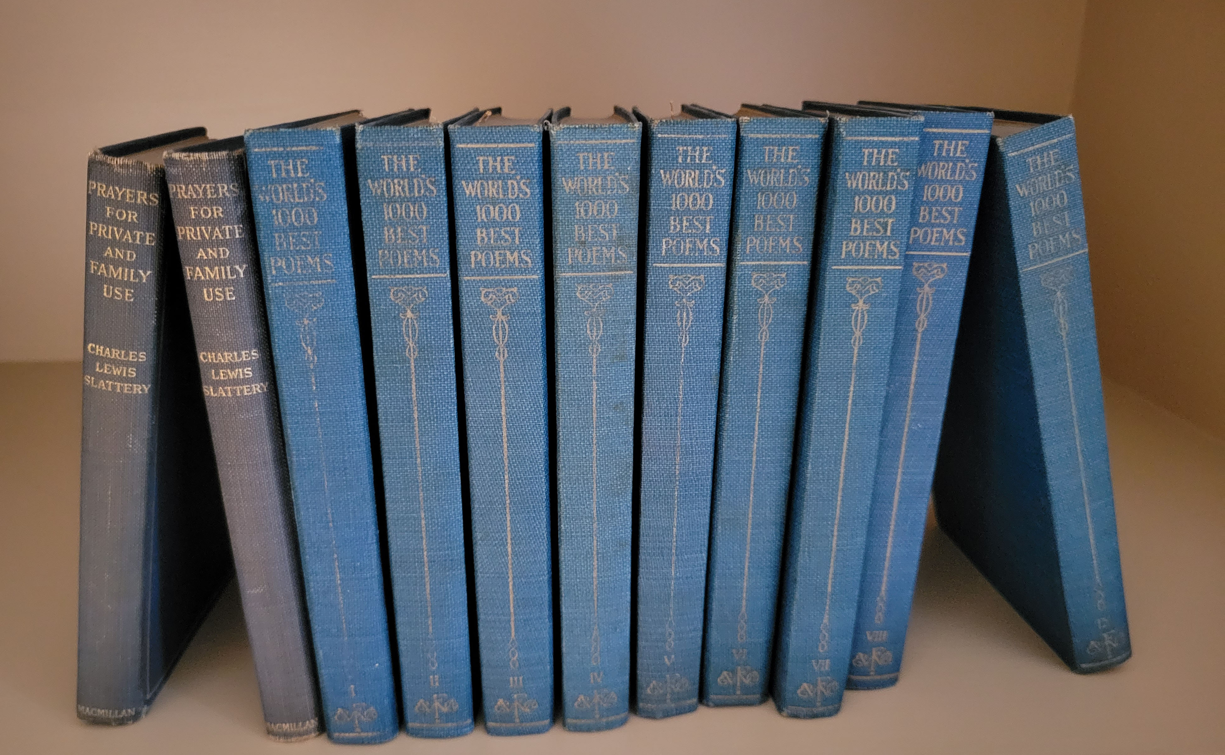 9 Volumes of The World's 100 Best Poems - 9 Volumes: "The World's 100 ...