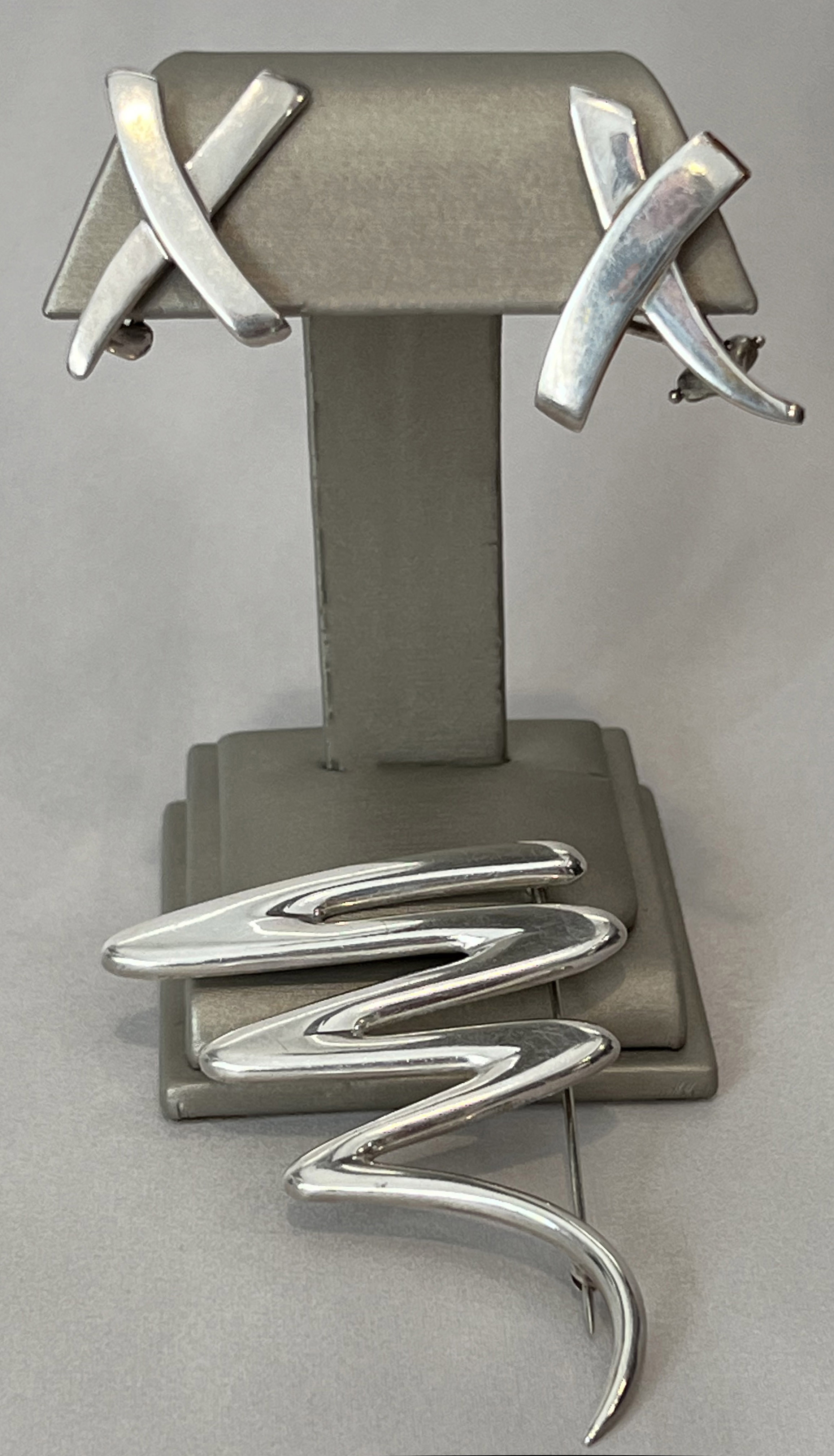 Paloma Picasso Sterling Silver Squiggle Brooch for Tiffany & Co. 1985 ...