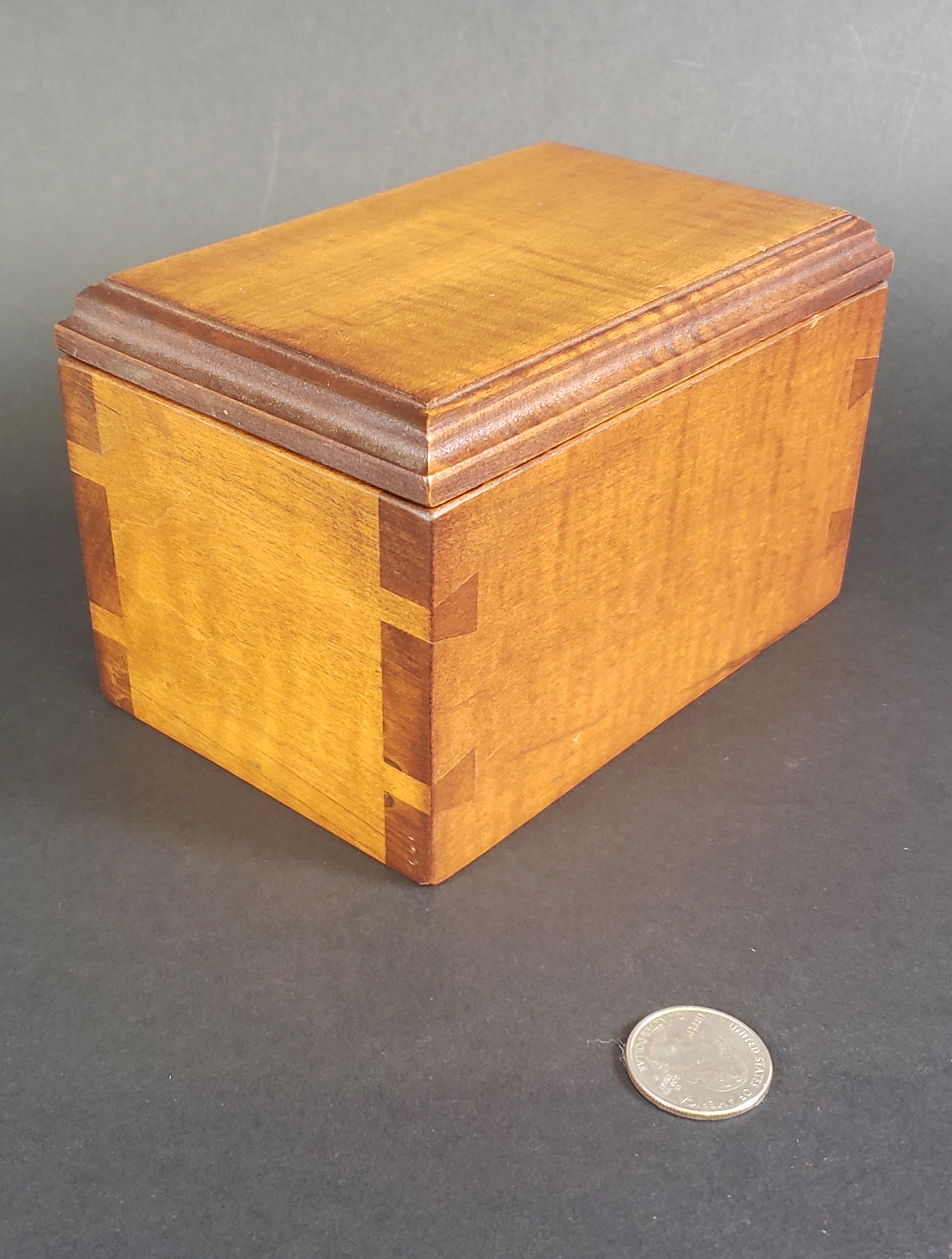 D.R. Dimes Tiger Maple Box - D.R. Dimes Hand Crafted Tiger Maple Lift ...