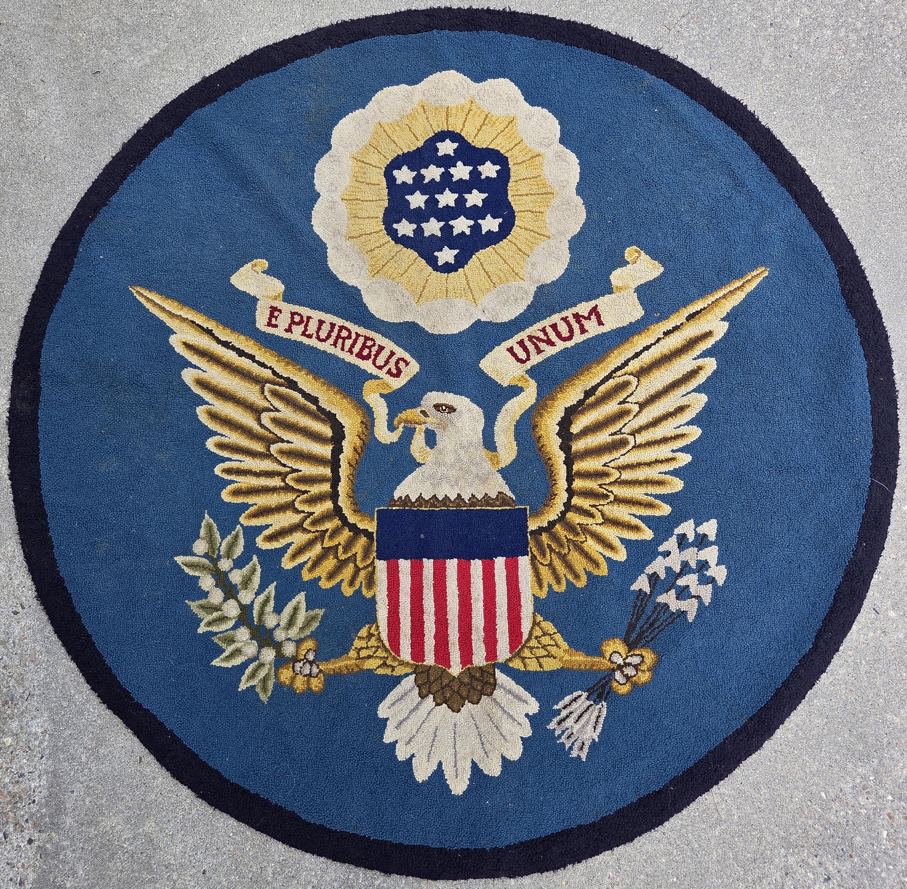 Vintage Spread Winged Eagle "E. Pluribus Unum" Round Hooked Rug ...
