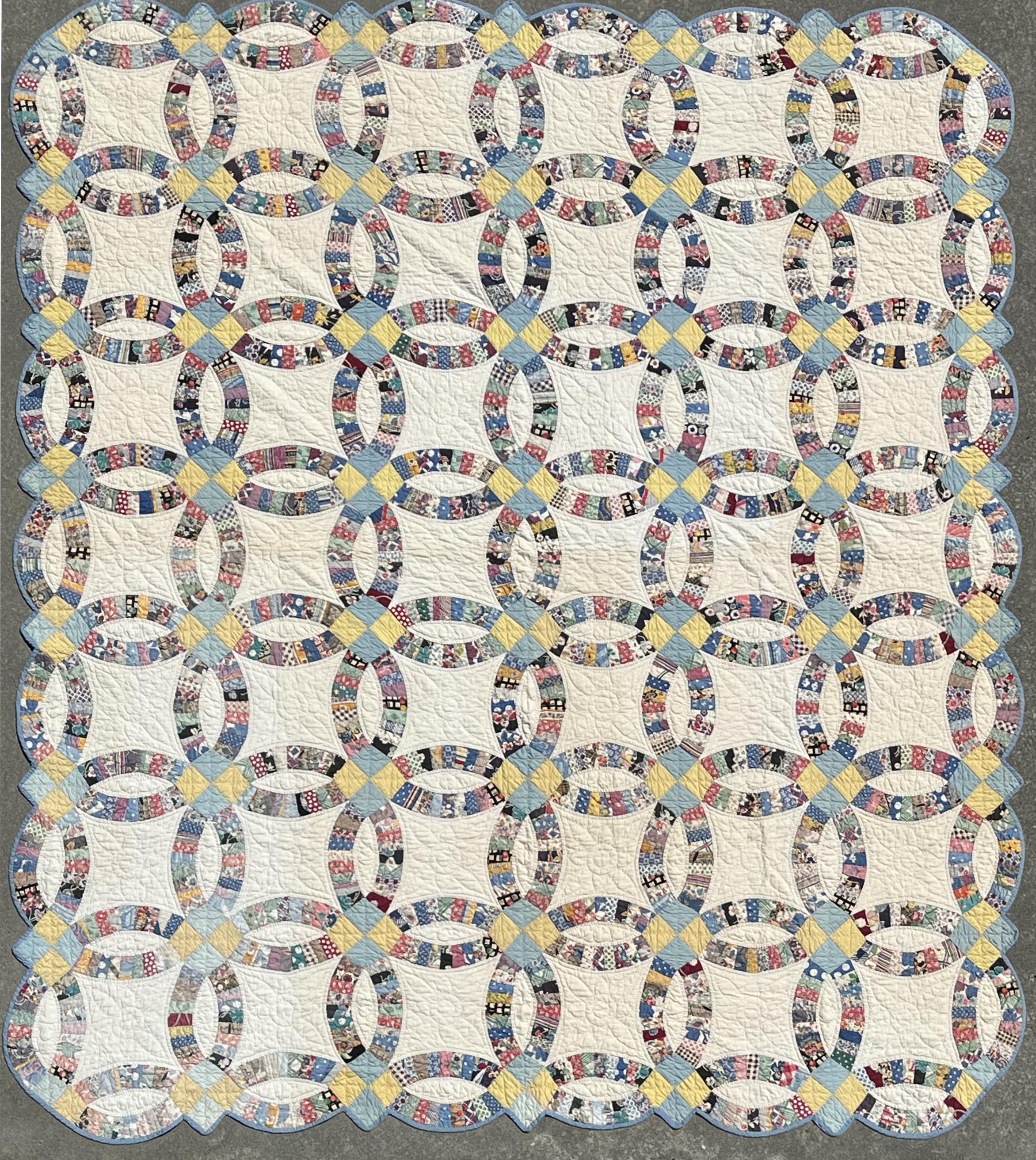 Double Wedding Ring Patchwork Quilt circa 1930s - Double Wedding Ring ...
