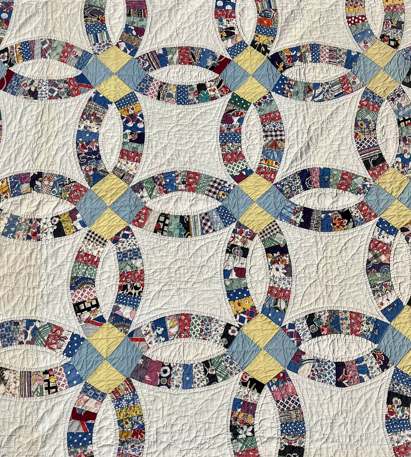 Double Wedding Ring Patchwork Quilt circa 1930s - Double Wedding Ring Patchwork Quilt, circa ...