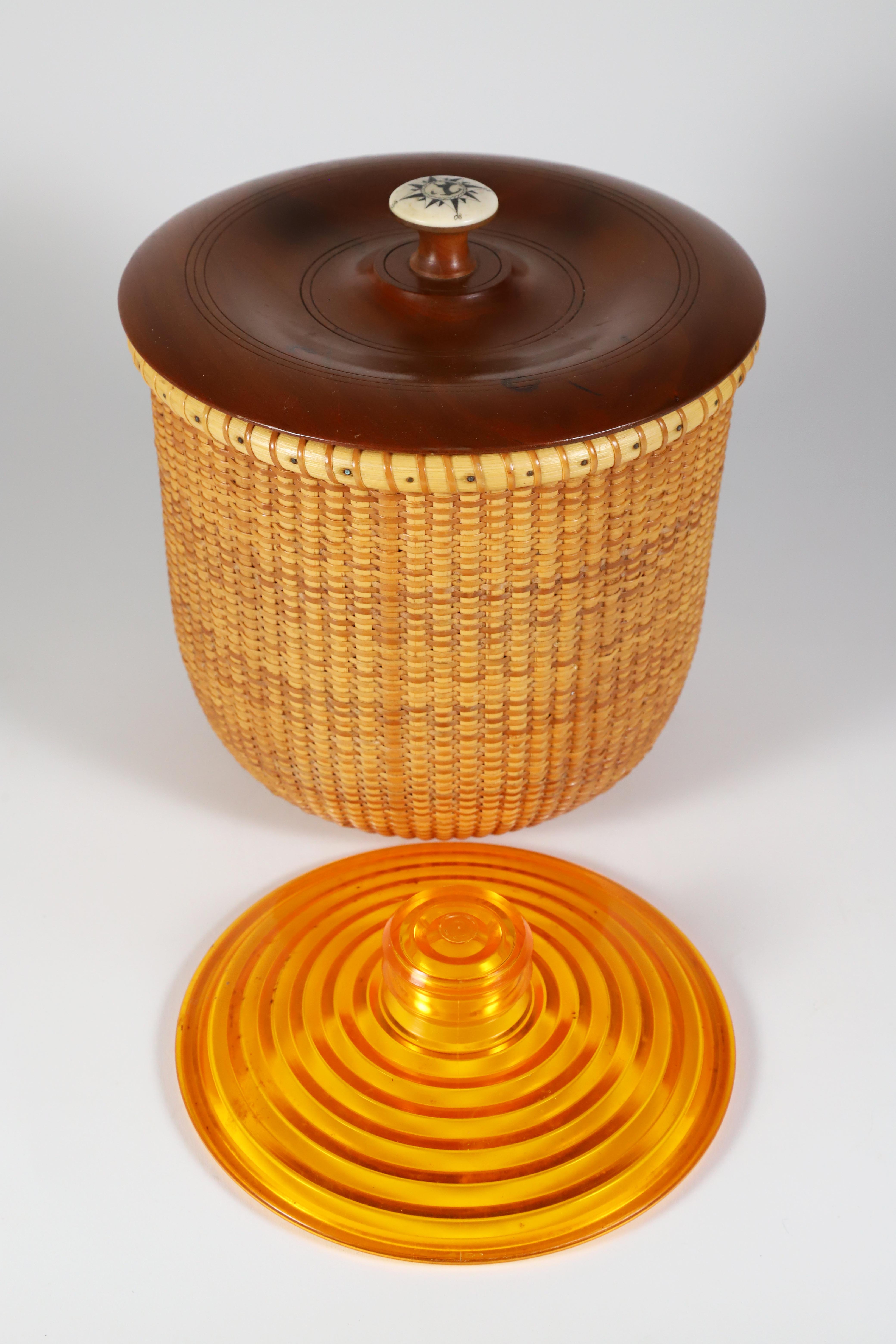 1997 Susan Chase Ottison Nantucket Basket Covered Ice Bucket with Scrimshaw Knob - 1997 Susan ...