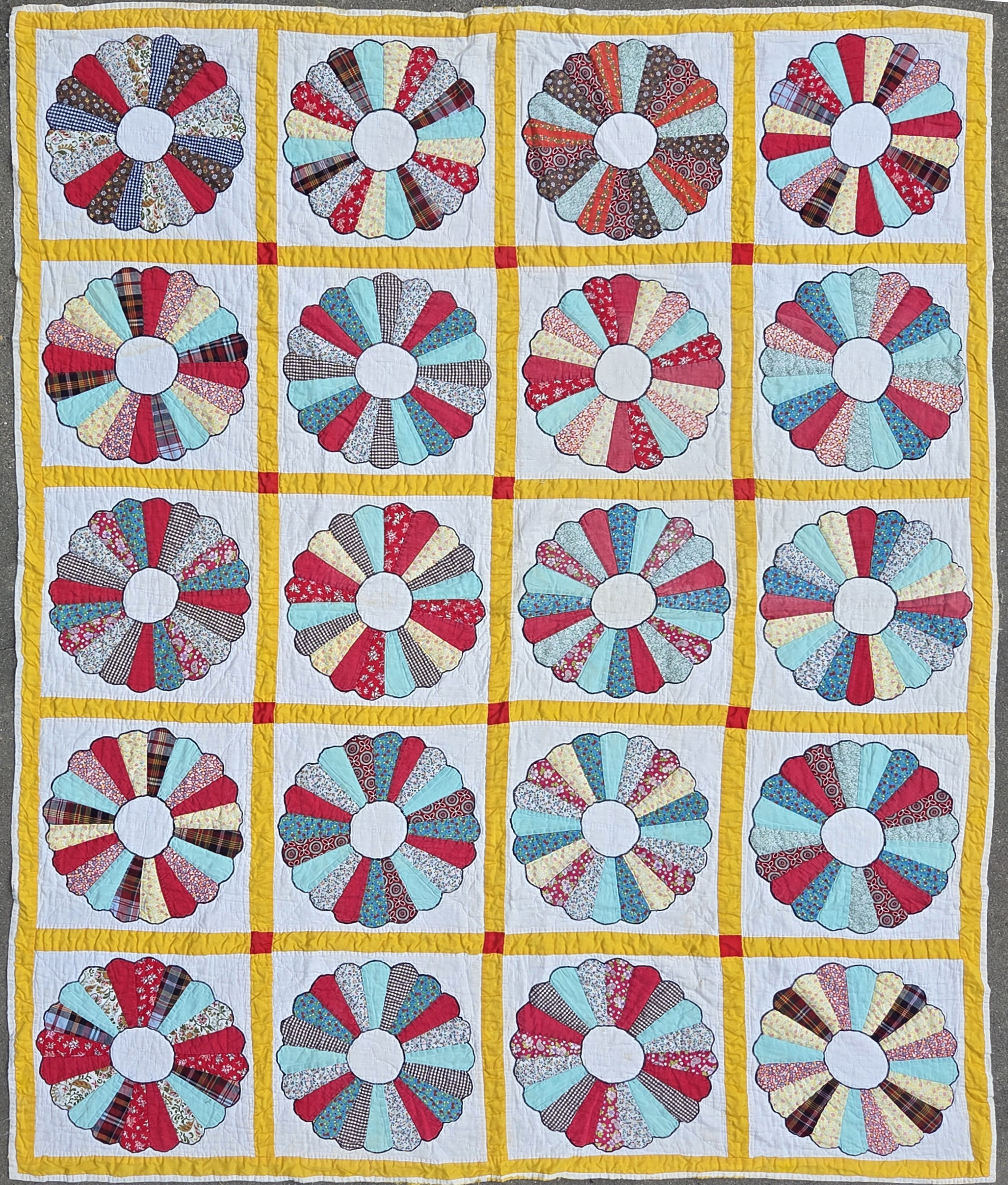 Vintage Colorful Dresden Plate Patchwork Quilt Circa 1930s - Vintage Colorful Dresden Plate ...