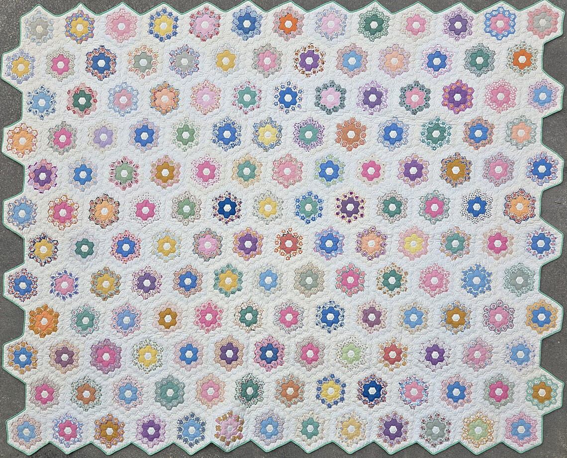 Vintage Double Wedding Ring Patchwork Quilt - Vintage Multi-Color ...